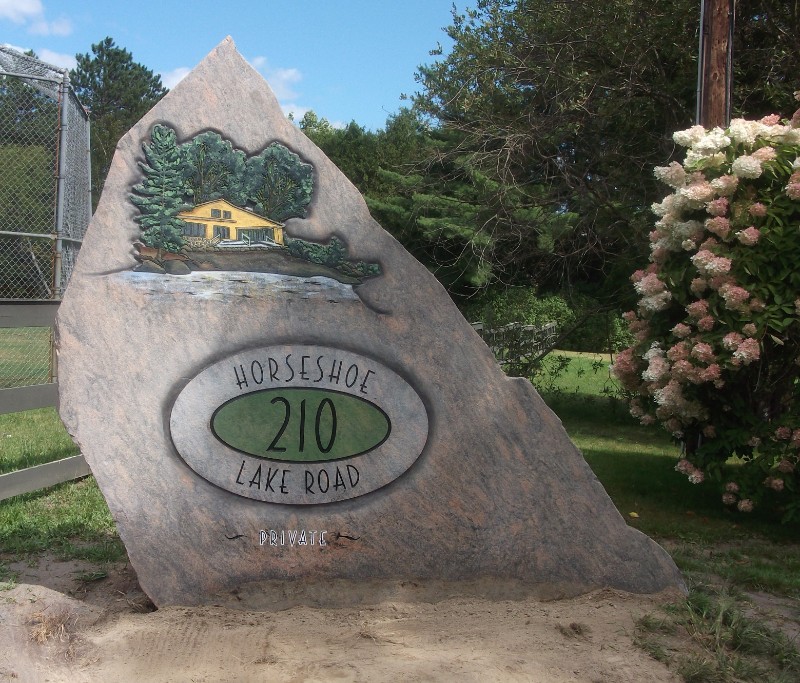 Signature Memorials Granite Signs & Boulders Gallery Orillia, Ontario